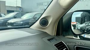 Balts Toyota Land Cruiser 2022 Tallina, ar dzinēja tilpumu 2.80 L un nobraukumu 45 tūkst. km par 59500 €, foto 25 vietnē AUTOMOTO.COM.LV