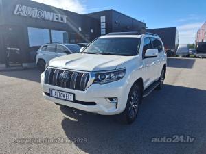 Balts Toyota Land Cruiser 2023 Tallina, ar dzinēja tilpumu 2.80 L un nobraukumu 26 tūkst. km par 62500 €, foto  vietnē AUTOMOTO.COM.LV