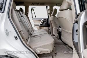 Balts Toyota Land Cruiser 2012 Pērnava, ar dzinēja tilpumu 3.00 L un nobraukumu 158 tūkst. km par 29400 €, foto 6 vietnē AUTOMOTO.COM.LV