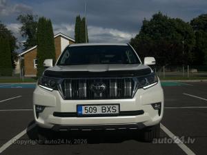Balts Toyota Land Cruiser 2018 Jehvi, ar dzinēja tilpumu 2.80 L un nobraukumu 20 tūkst. km par 51500 €, foto 3 vietnē AUTOMOTO.COM.LV