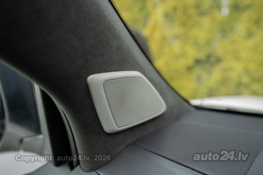 Balts Toyota Land Cruiser 2021 Tallina, ar dzinēja tilpumu 2.80 L un nobraukumu 120 tūkst. km par 49900 €, foto 20 vietnē AUTOMOTO.COM.LV