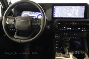 Белый Тойота Ленд Крузер 2025 в Таллин, объемом двигателя 2.76 л и пробегом 19 тыс. км за 89900 €, фото 10 на AUTOMOTO.COM.LV