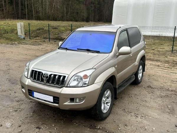 Dzeltens Toyota Land Cruiser 2005 Prienai, ar dzinēja tilpumu 2.98 L un nobraukumu 256 tūkst. km par 7500 €, foto 2 vietnē AUTOMOTO.COM.LV
