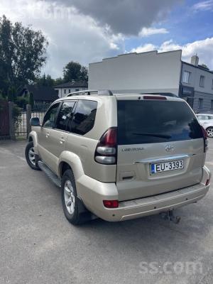 Dzeltens Toyota Land Cruiser 2005 Rīga, ar dzinēja tilpumu 3.00 L un nobraukumu 365 tūkst. km par 8500 €, foto 3 vietnē AUTOMOTO.COM.LV
