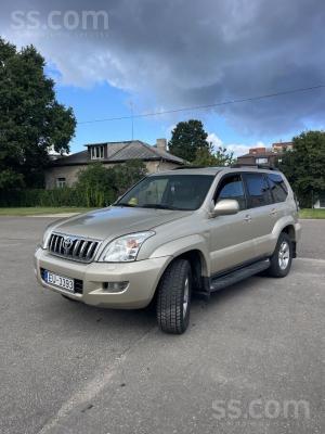 Dzeltens Toyota Land Cruiser 2005 Rīga, ar dzinēja tilpumu 3.00 L un nobraukumu 365 tūkst. km par 8500 €, foto 7 vietnē AUTOMOTO.COM.LV