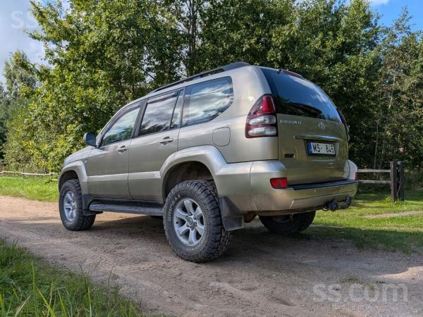 Toyota Land Cruiser 2005 Rīga vietnē Dzeltens Toyota Land Cruiser 2005 Rīga, ar dzinēja tilpumu 3.00 L un nobraukumu 289 tūkst. km par 11500 €, foto 4 vietnē AUTOMOTO.COM.LV