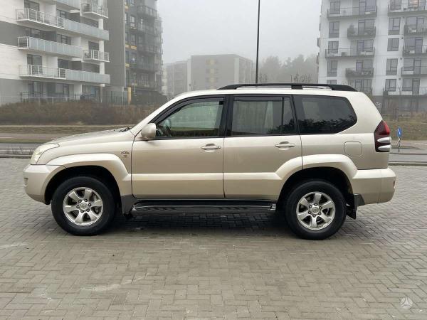Dzeltens Toyota Land Cruiser 2006 Viļņa, ar dzinēja tilpumu 2.98 L un nobraukumu 280 tūkst. km par 6000 €, foto 5 vietnē AUTOMOTO.COM.LV