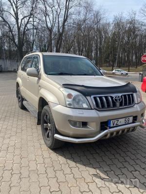 Dzeltens Toyota Land Cruiser 2006 Rīga, ar dzinēja tilpumu 3.00 L un nobraukumu 0 tūkst. km par 8000 €, foto  vietnē AUTOMOTO.COM.LV