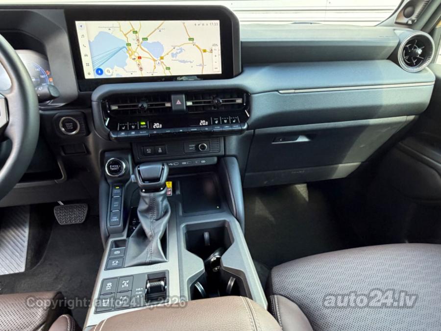 Dzeltens Toyota Land Cruiser 2024 Tallina, ar dzinēja tilpumu 2.80 L un nobraukumu 31 tūkst. km par 69000 €, foto 17 vietnē AUTOMOTO.COM.LV