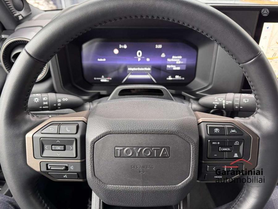 Yellow Toyota Land Cruiser 2024 in Vilnius, with an engine capacity of 2.80 L and mileage of 46 thousand km for 79000 €, photo 15 on AUTOMOTO.COM.LV