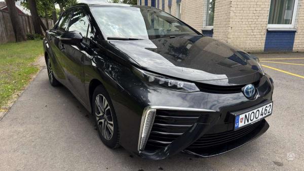 Черный Тойота Mirai 2020 в Каунас, объемом двигателя 0.00 л и пробегом 44 тыс. км за 7200 €, фото 3 на AUTOMOTO.COM.LV