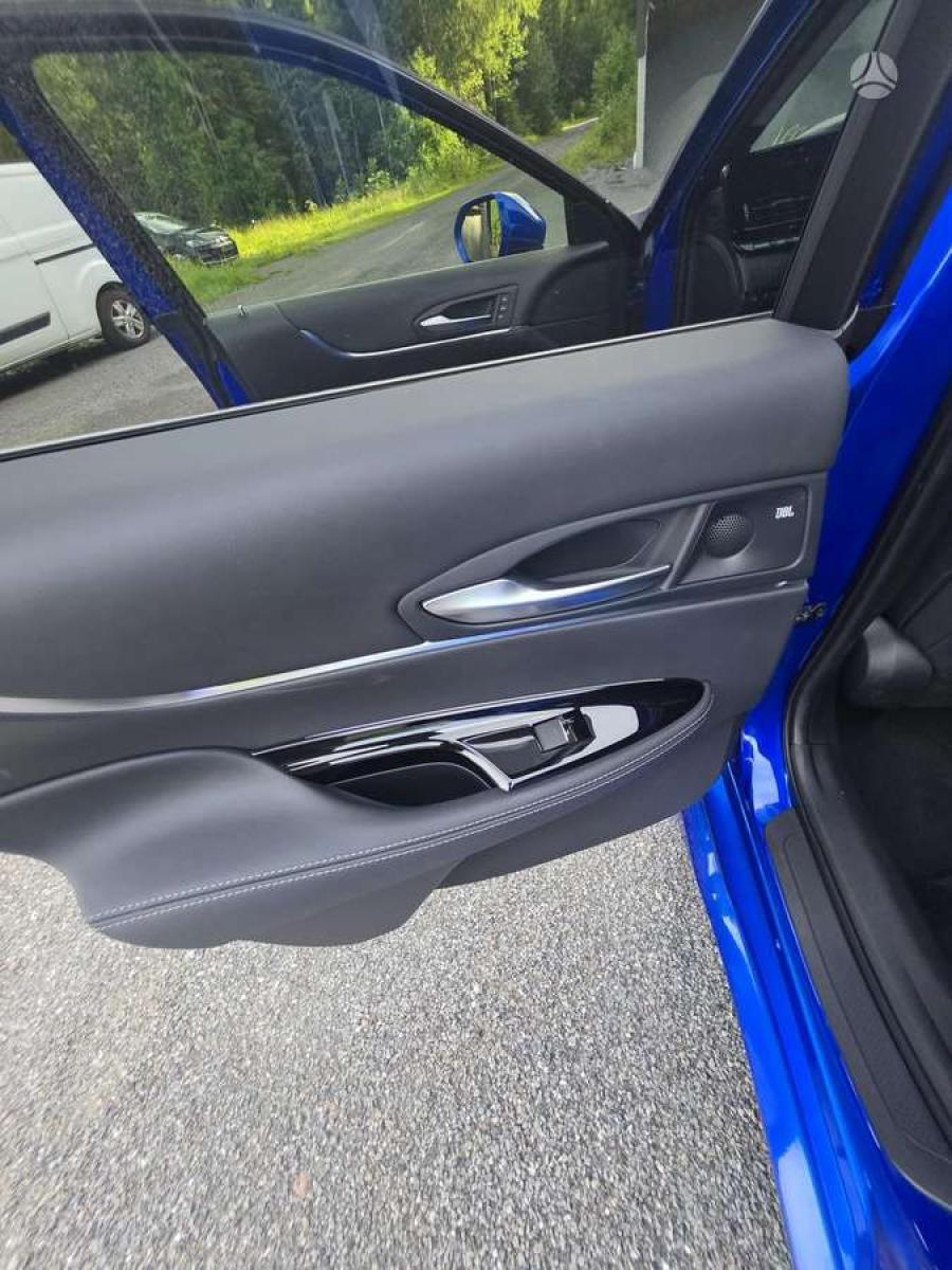 Zils Toyota Mirai 2021 Viļņa, ar dzinēja tilpumu 0.00 L un nobraukumu 86 tūkst. km par 15000 €, foto 22 vietnē AUTOMOTO.COM.LV