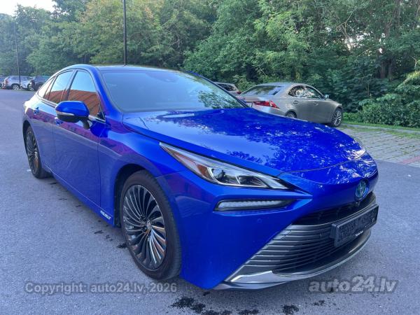 Blue Toyota Mirai 2021 in Tallinn, with an engine capacity of 0.00 L and mileage of 87 thousand km for 11490 €, photo 3 on AUTOMOTO.COM.LV