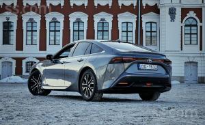 Pelēks Toyota Mirai 2021 Jelgava, ar dzinēja tilpumu 0.00 L un nobraukumu 94 tūkst. km par 25000 €, foto 6 vietnē AUTOMOTO.COM.LV