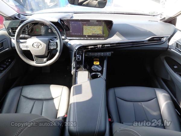 Grey Toyota Mirai 2021 in Tallinn, with an engine capacity of 0.00 L and mileage of 44 thousand km for 14990 €, photo 5 on AUTOMOTO.COM.LV