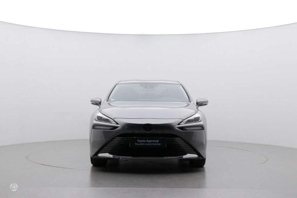 Серый Тойота Mirai 2021 в Вильнюс, объемом двигателя 0.00 л и пробегом 75 тыс. км за 19990 €, фото 5 на AUTOMOTO.COM.LV