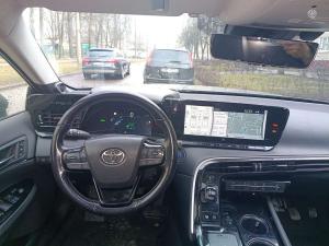 Pelēks Toyota Mirai 2022 Rīga, ar dzinēja tilpumu 0.00 L un nobraukumu 103 tūkst. km par 14850 €, foto 3 vietnē AUTOMOTO.COM.LV
