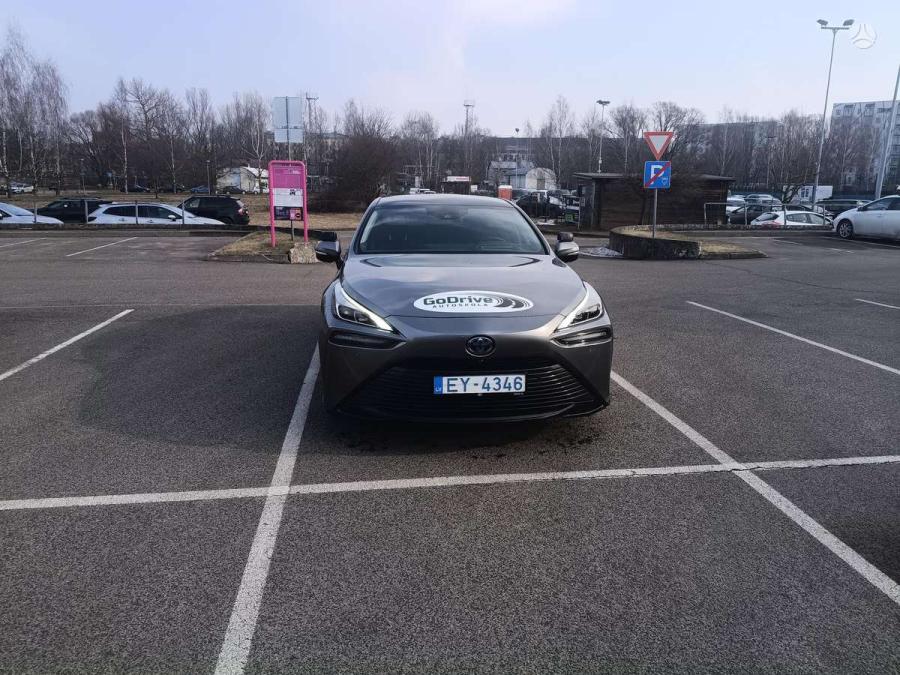 Pelēks Toyota Mirai 2022 Rīga, ar dzinēja tilpumu 0.00 L un nobraukumu 103 tūkst. km par 14850 €, foto 13 vietnē AUTOMOTO.COM.LV