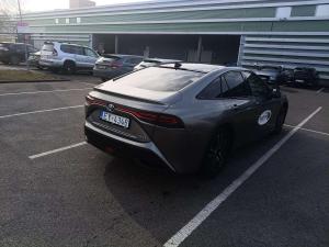 Pelēks Toyota Mirai 2022 Rīga, ar dzinēja tilpumu 0.00 L un nobraukumu 103 tūkst. km par 14850 €, foto 14 vietnē AUTOMOTO.COM.LV
