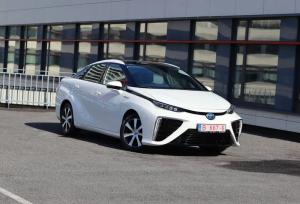 Toyota Mirai 2020 Rīga, ar dzinēja tilpumu 0.00 L un nobraukumu 49 tūkst. km par 6980 €, foto  vietnē AUTOMOTO.COM.LV