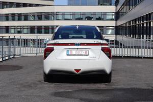 Toyota Mirai 2020 in Riga, with an engine capacity of 0.00 L and mileage of 49 thousand km for 6980 €, photo 6 on AUTOMOTO.COM.LV