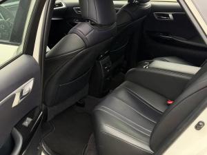 Toyota Mirai 2020 in Riga, with an engine capacity of 0.00 L and mileage of 49 thousand km for 6980 €, photo 13 on AUTOMOTO.COM.LV