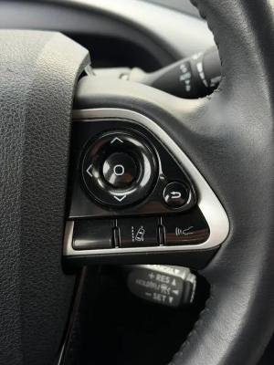 Toyota Mirai 2020 in Riga, with an engine capacity of 0.00 L and mileage of 49 thousand km for 6980 €, photo 21 on AUTOMOTO.COM.LV