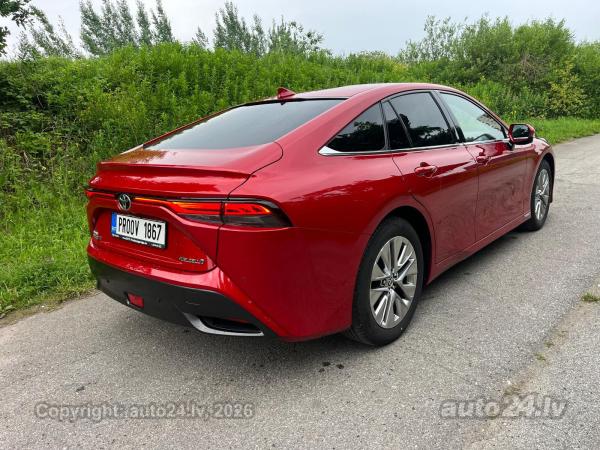 Тойота Mirai 2023 в Таллин, объемом двигателя 0.00 л и пробегом 12 тыс. км за 16740 €, фото 4 на AUTOMOTO.COM.LV