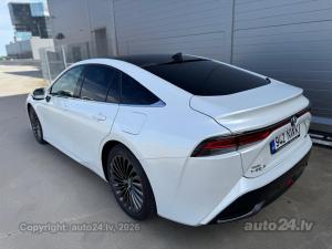 Белый Тойота Mirai 2022 в Таллин, объемом двигателя 0.00 л и пробегом 12 тыс. км за 16995 €, фото 6 на AUTOMOTO.COM.LV