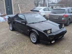 Melns Toyota MR2 1988 Viļņa, ar dzinēja tilpumu 1.60 L un nobraukumu 231 tūkst. km par 19000 €, foto 17 vietnē AUTOMOTO.COM.LV