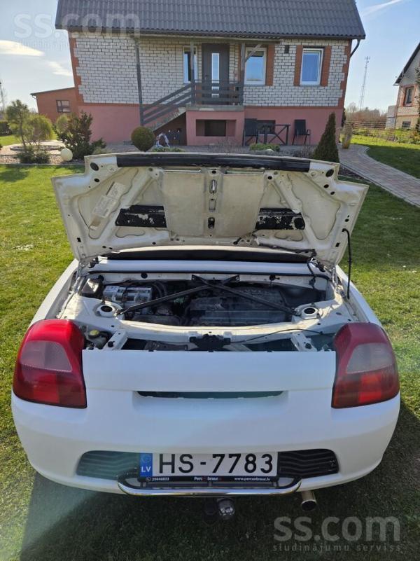 Balts Toyota MR2 2000 Talsi, ar dzinēja tilpumu 1.80 L un nobraukumu 281 tūkst. km par 4500 €, foto 3 vietnē AUTOMOTO.COM.LV