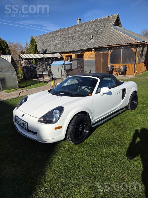 Balts Toyota MR2 2000 Talsi, ar dzinēja tilpumu 1.80 L un nobraukumu 281 tūkst. km par 4500 €, foto 6 vietnē AUTOMOTO.COM.LV
