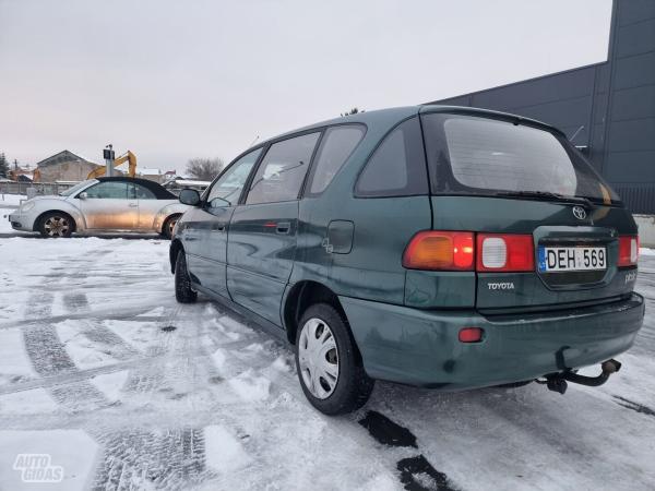 Toyota Picnic 1999 Kauņa, ar dzinēja tilpumu 2.20 L un nobraukumu 333 tūkst. km par 1950 €, foto 4 vietnē AUTOMOTO.COM.LV