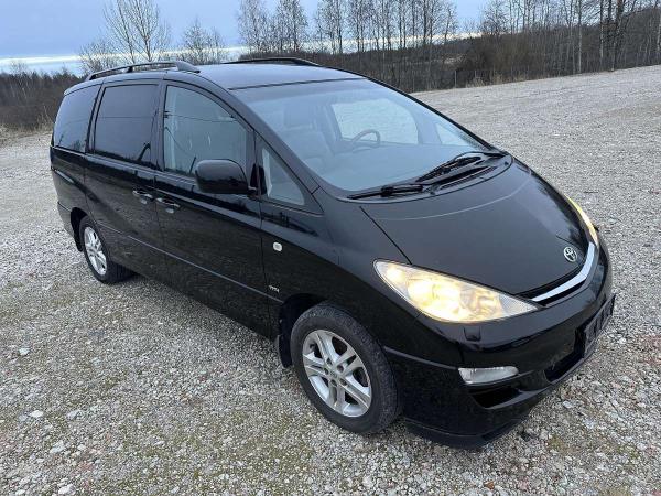 Black Toyota Previa 2004 in Valga, with an engine capacity of 2.40 L and mileage of 290 thousand km for 2600 €, photo 7 on AUTOMOTO.COM.LV