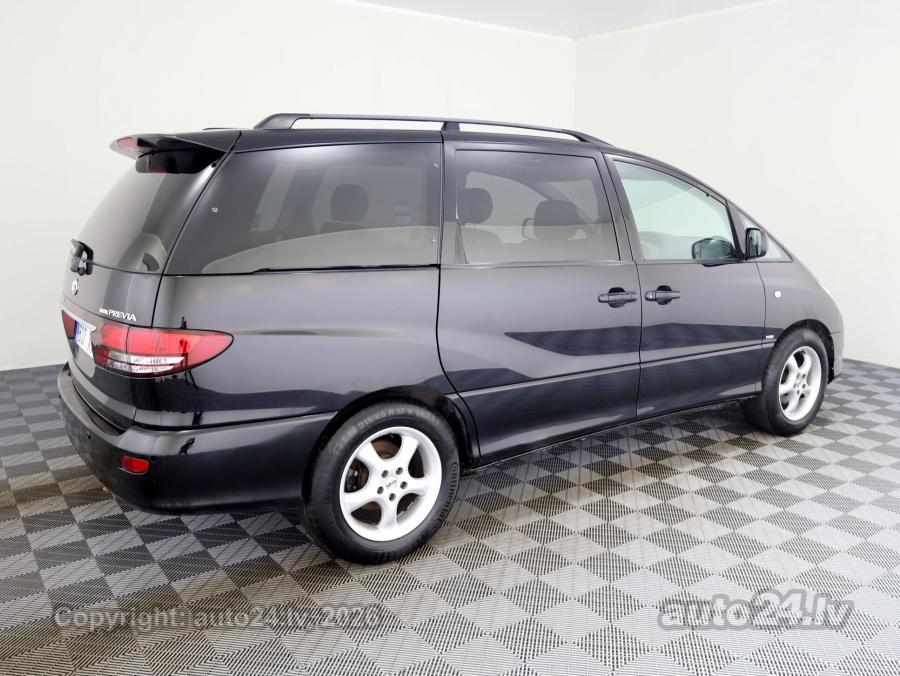Black Toyota Previa 2004 in Tallinn, with an engine capacity of 2.40 L and mileage of 354 thousand km for 2499 €, photo 4 on AUTOMOTO.COM.LV
