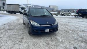 Blue Toyota Previa 2002 in Marijampole, with an engine capacity of 2.36 L and mileage of 300 thousand km for 2250 €, photo  on AUTOMOTO.COM.LV