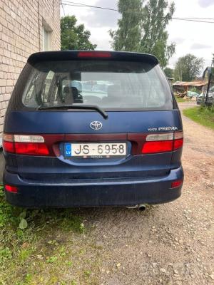 Zils Toyota Previa 2002 Rīga, ar dzinēja tilpumu 2.00 L un nobraukumu 400 tūkst. km par 750 €, foto 6 vietnē AUTOMOTO.COM.LV