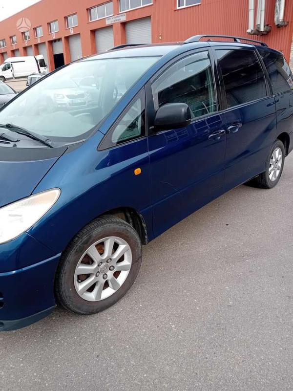 Zils Toyota Previa 2002 Klaipėda, ar dzinēja tilpumu 2.40 L un nobraukumu 337 tūkst. km par 3350 €, foto 3 vietnē AUTOMOTO.COM.LV