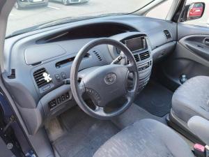 Zils Toyota Previa 2005 Viļņa, ar dzinēja tilpumu 2.36 L un nobraukumu 317 tūkst. km par 2999 €, foto 14 vietnē AUTOMOTO.COM.LV