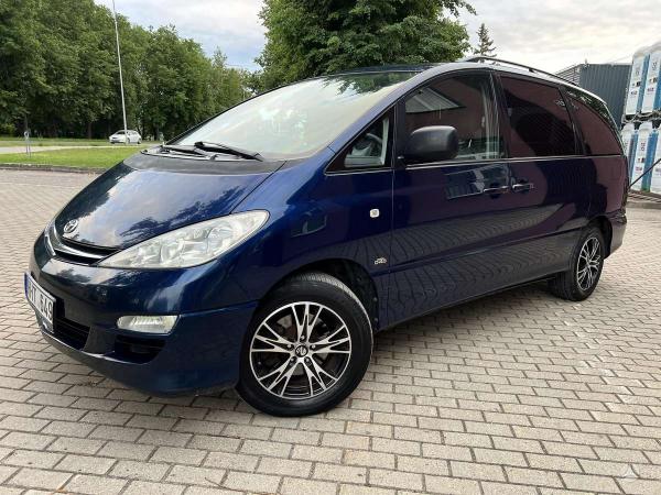 Zils Toyota Previa 2005 Šauļi, ar dzinēja tilpumu 2.00 L un nobraukumu 339 tūkst. km par 2000 €, foto 4 vietnē AUTOMOTO.COM.LV