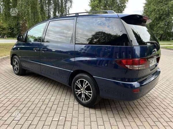 Zils Toyota Previa 2005 Šauļi, ar dzinēja tilpumu 2.00 L un nobraukumu 330 tūkst. km par 2350 €, foto 4 vietnē AUTOMOTO.COM.LV