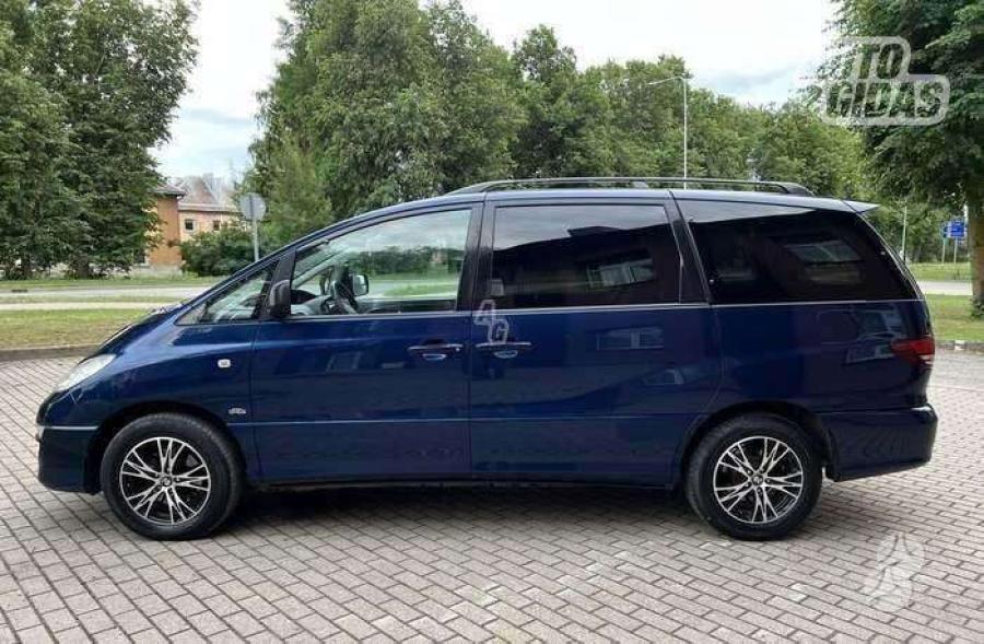 Zils Toyota Previa 2005 Šauļi, ar dzinēja tilpumu 2.00 L un nobraukumu 330 tūkst. km par 2350 €, foto 7 vietnē AUTOMOTO.COM.LV
