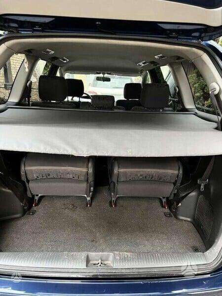 Zils Toyota Previa 2005 Šauļi, ar dzinēja tilpumu 2.00 L un nobraukumu 330 tūkst. km par 2350 €, foto 14 vietnē AUTOMOTO.COM.LV