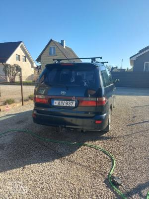 Toyota Previa 2001 Šauļi, ar dzinēja tilpumu 2.00 L un nobraukumu 360 tūkst. km par 650 €, foto 3 vietnē AUTOMOTO.COM.LV