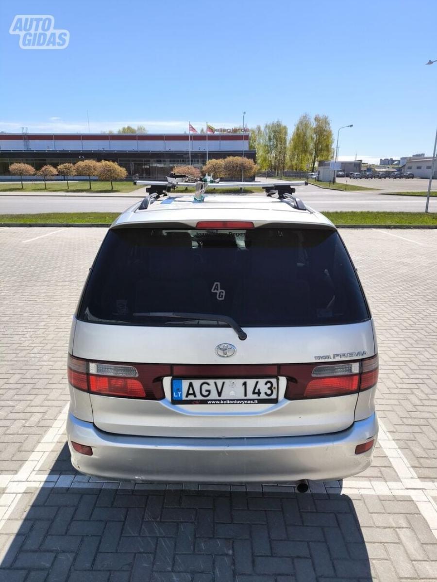Grey Toyota Previa 2000 in Panevezys, with an engine capacity of 2.40 L and mileage of 400 thousand km for 2500 €, photo 16 on AUTOMOTO.COM.LV