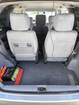 Grey Toyota Previa 2000 in Panevezys, with an engine capacity of 2.40 L and mileage of 400 thousand km for 2500 €, photo 33 on AUTOMOTO.COM.LV