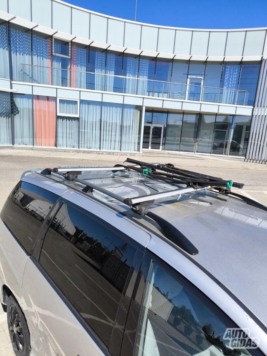 Grey Toyota Previa 2000 in Panevezys, with an engine capacity of 2.40 L and mileage of 400 thousand km for 2500 €, photo 34 on AUTOMOTO.COM.LV