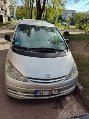 Grey Toyota Previa 2001 in Daugavpils, with an engine capacity of 2.00 L and mileage of 380 thousand km for 1000 €, photo 12 on AUTOMOTO.COM.LV