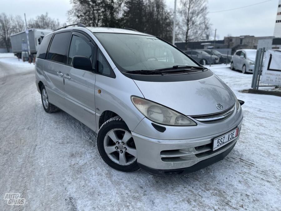 Grey Toyota Previa 2001 in Marijampole, with an engine capacity of 2.00 L and mileage of 278 thousand km for 2650 €, photo 1 on AUTOMOTO.COM.LV