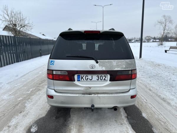 Pelēks Toyota Previa 2001 Ukmergė, ar dzinēja tilpumu 2.00 L un nobraukumu 270 tūkst. km par 950 €, foto 4 vietnē AUTOMOTO.COM.LV